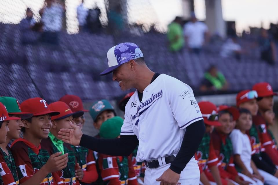 Equipo de baseball de Cazadero en San Juan del Río, visitó el estadio ...