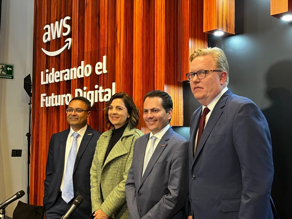 Lanza Amazon Web Services región de datos en Querétaro para impulsar IA ...