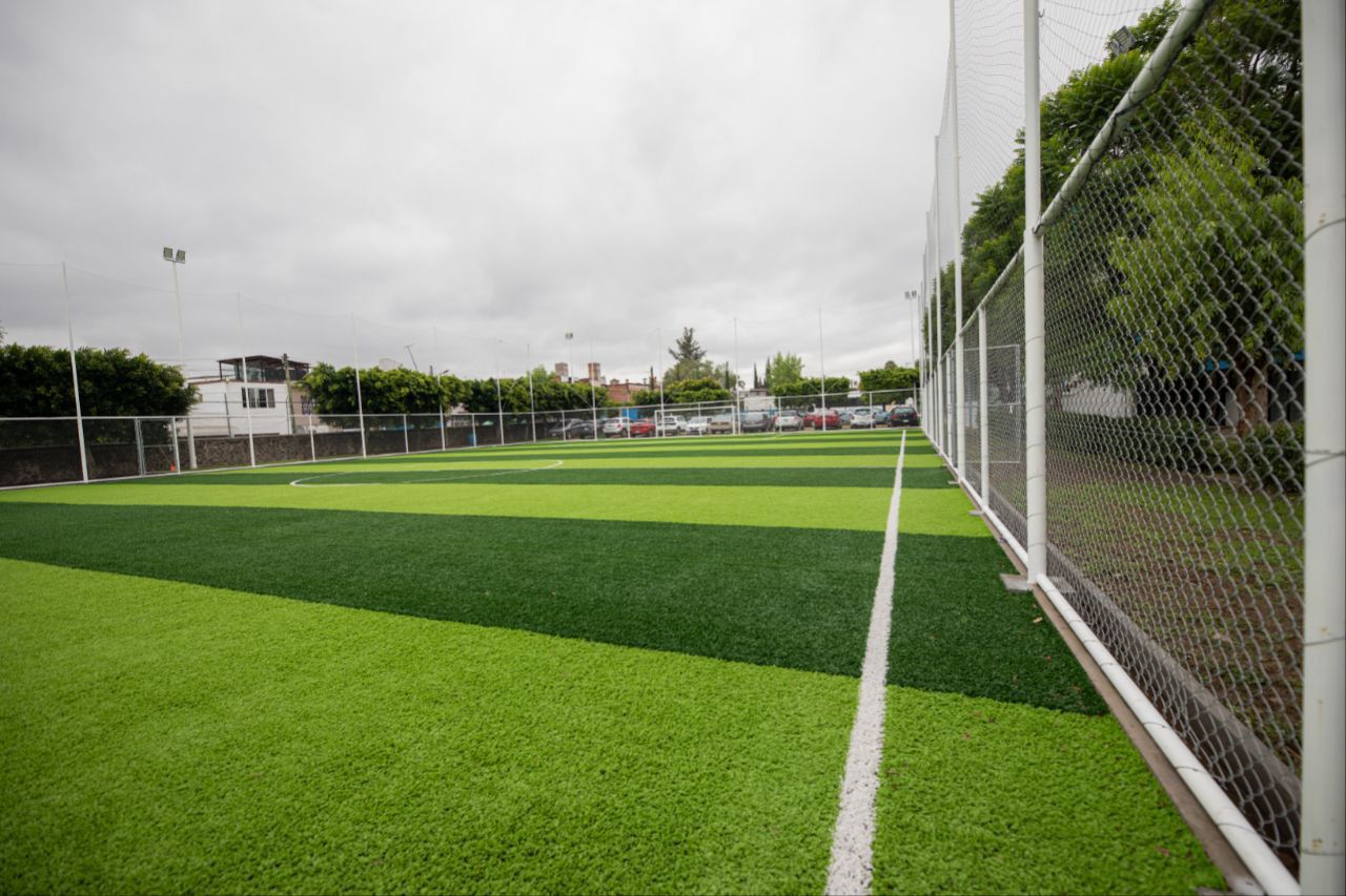 Entregan Cancha de Fútbol 7 en la Centenaria y Benemérita Escuela ...