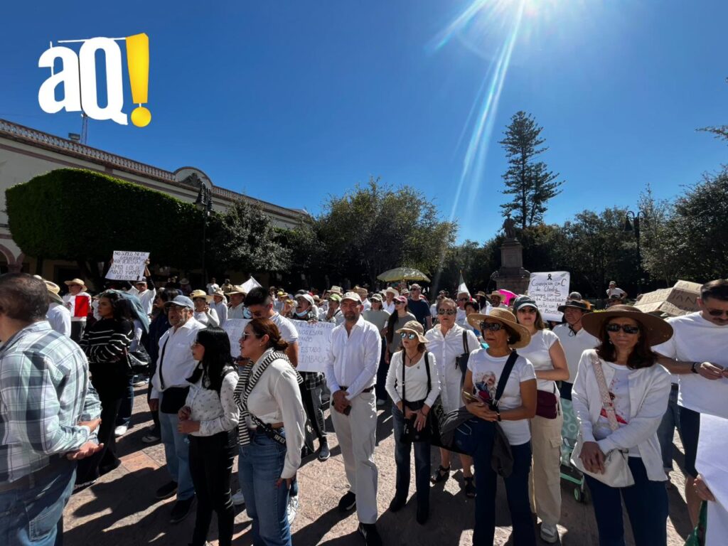 Marchan queretanos por la paz y seguridad en México - AlertaQro